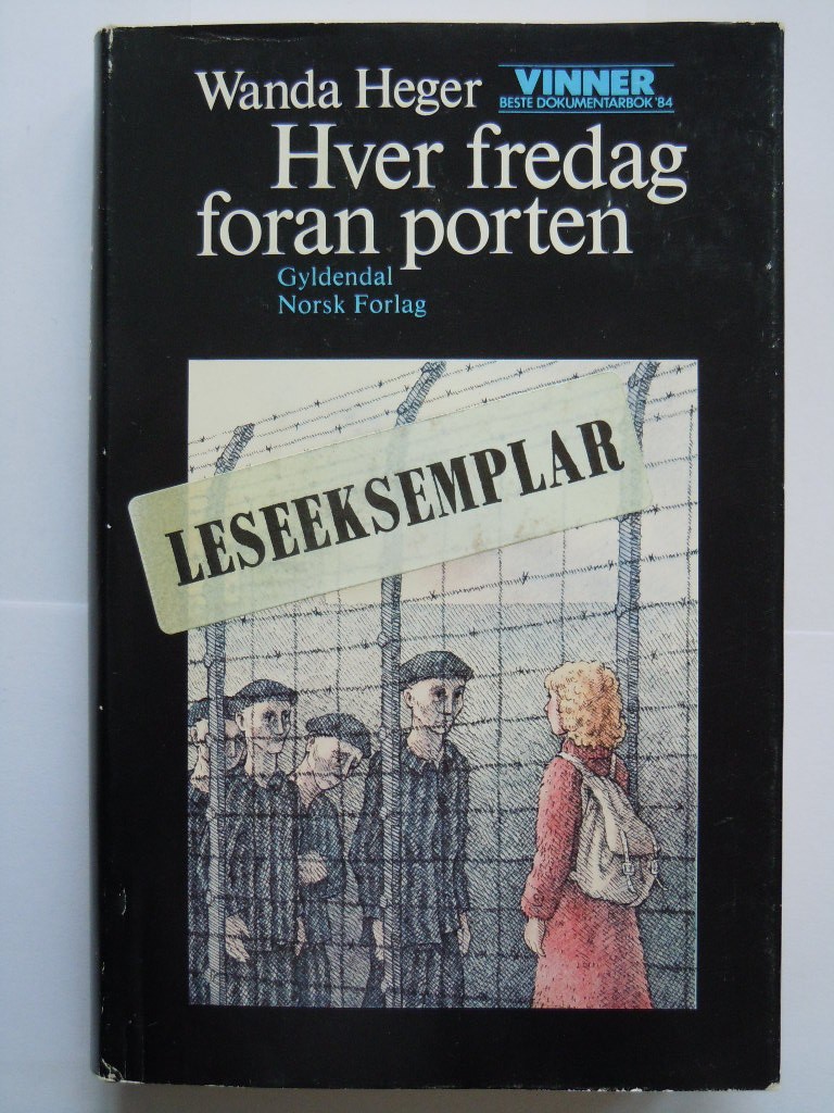 Hver fredag foran porten på Bookis.com